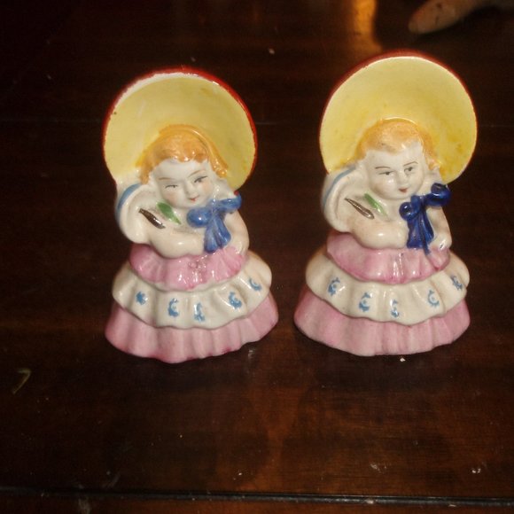shakers | Kitchen | Salt Pepper Shakers Southern Belle Girls Occupied ...